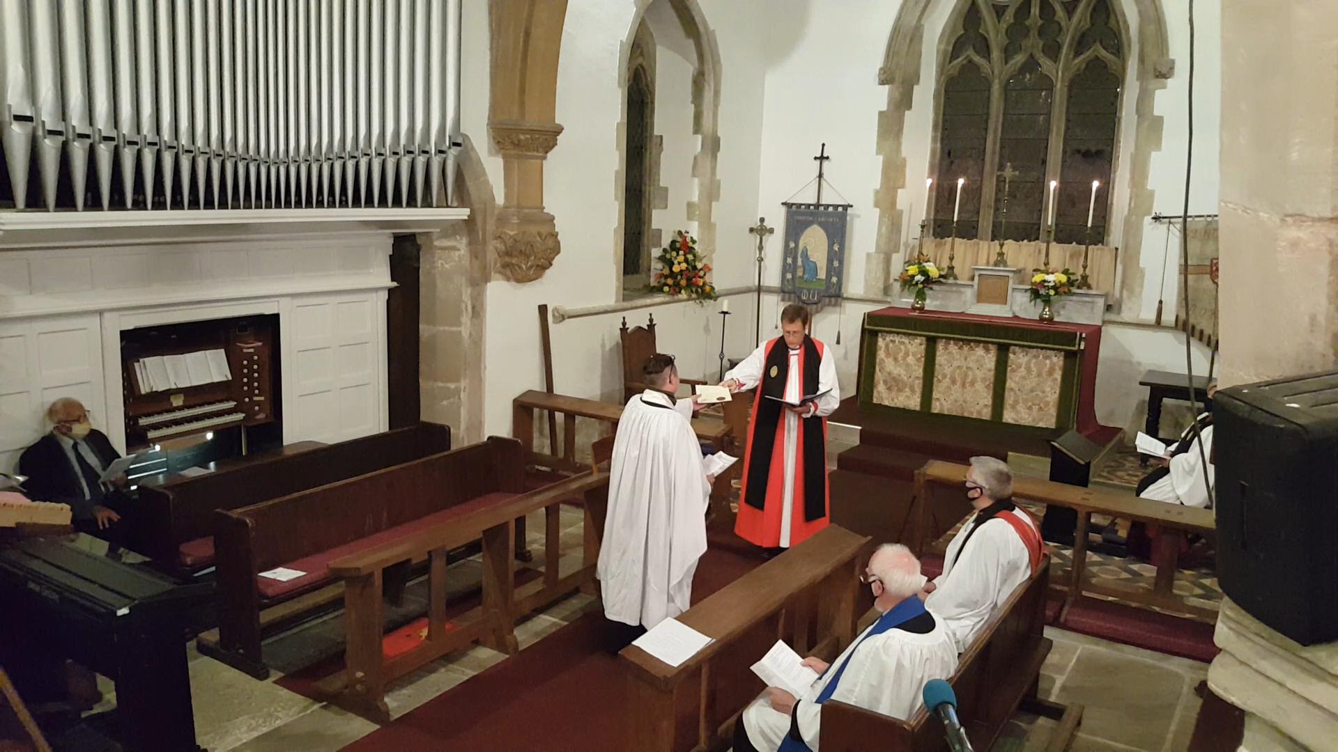 Welcome to the Reverend Andrew Smith! – Thornton
